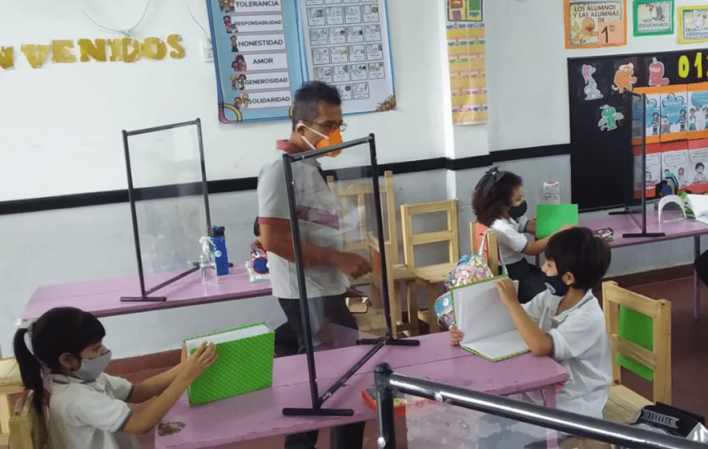 Roberto Rolón: “Los estudiantes se entusiasman mucho con la robótica ...